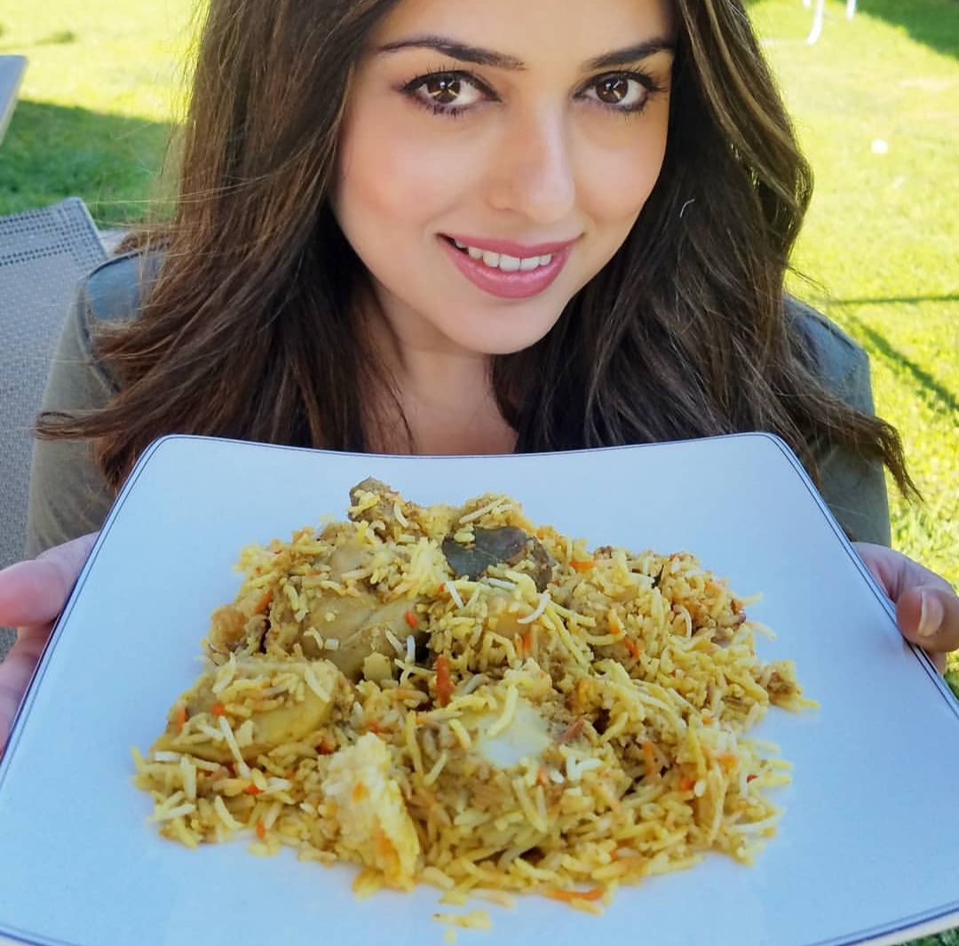 Aeta Houston Food Blogger - Maheen The Globe