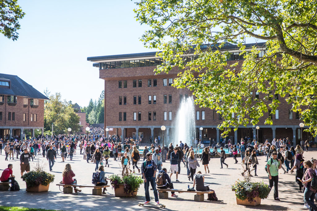 The Uncertainty of Reopening US Colleges - Maheen The Globe